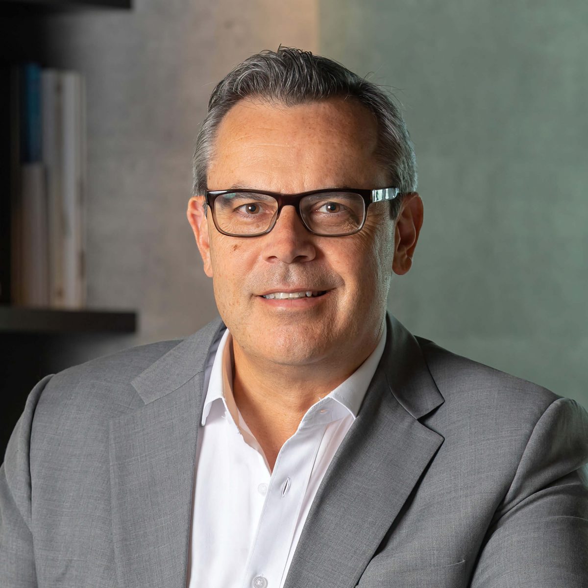 Stuart Deeson - Top 100 Travel & Tourism Leaders 2023- Forbes Lists
